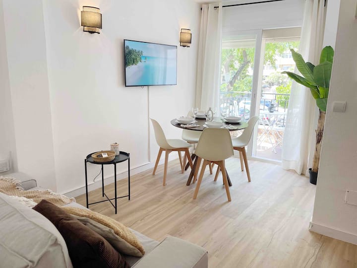 Sunny Balcony | 2 Min Beach | Old Town Center - Estepona