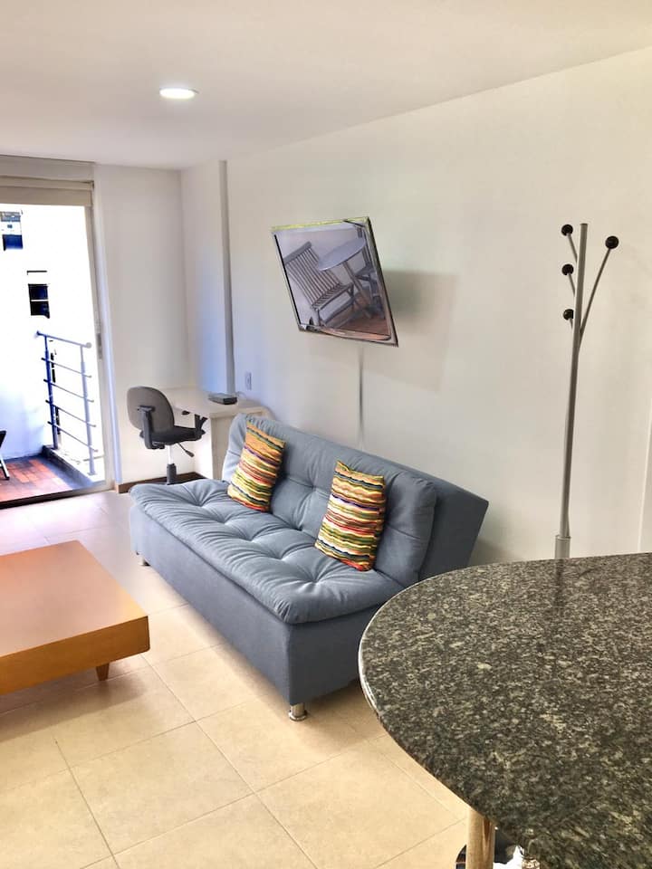 Temporary Full Equipped Studio/ Cafe-cw Area - Medellín