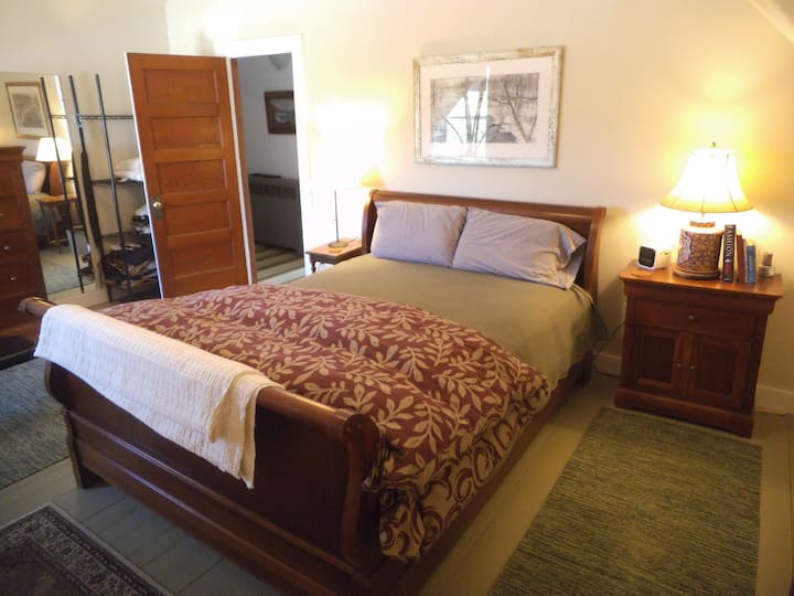 Acadia Area Authentic Coastal Town - Maine