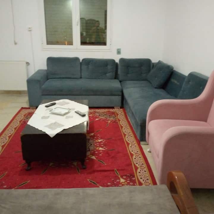 Agréable Appartement S+3
L'aouina - Túnez