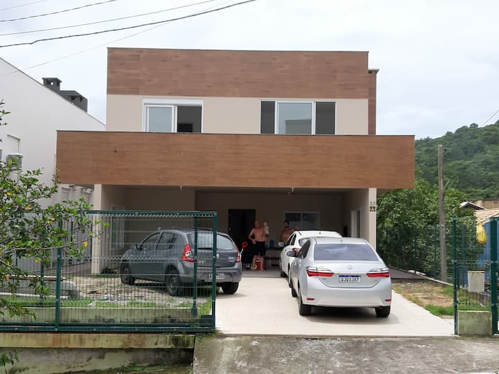 Casa Barra Da Lagoa C/ Spa E Mesa De Sinuca 240 M - Florianópolis