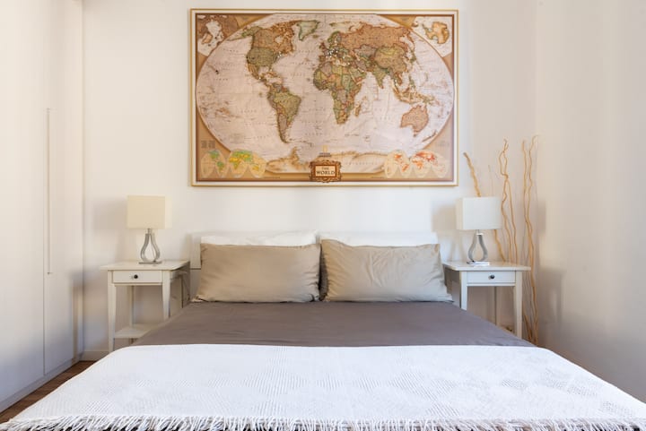 Charming Milanese Apartment - Milan