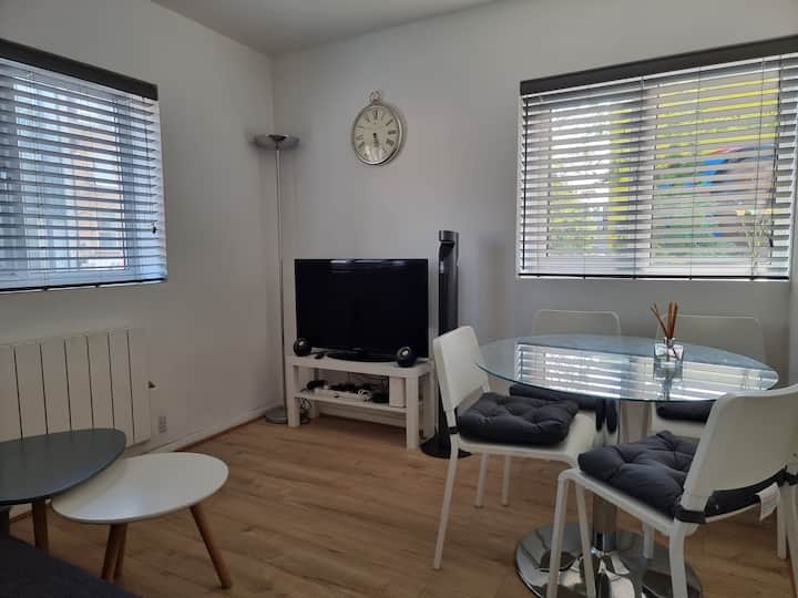 Brick Lane 2 Bedroom Apartment Bethnal Green - London