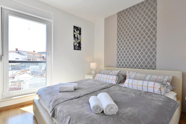 Garden Apartments 1&2 - Podstrana