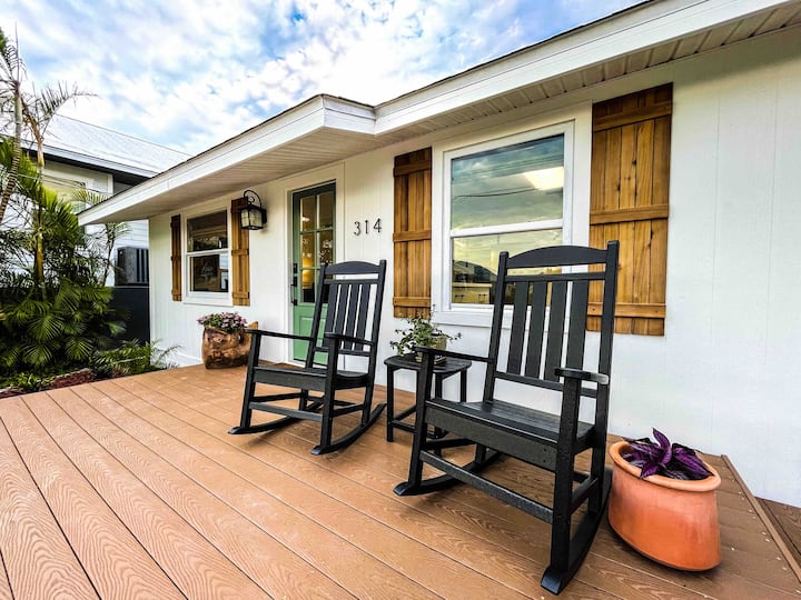 Harbor Hideaway - King Bed - Downtown Punta Gorda - Punta Gorda, FL