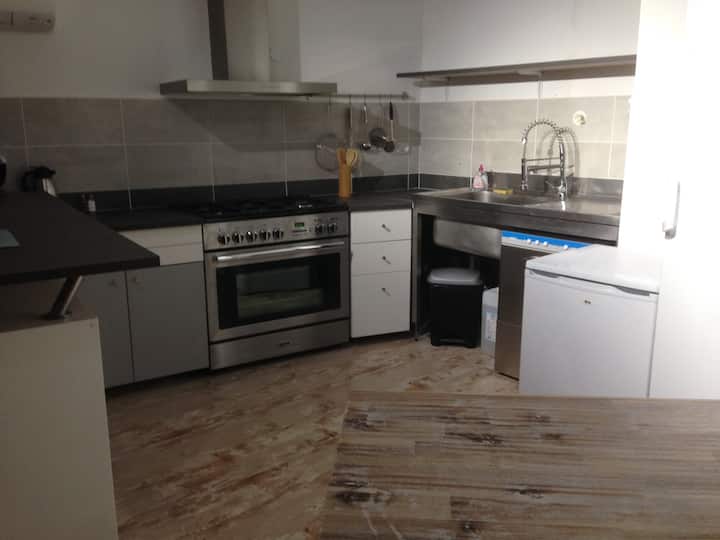 Maison Mitoyenne Pour 15 Personnes 5 Chambres - Saint-Denis-d'Oléron