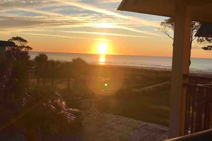 Oceanfront Villa.     Amazing View.  #363 - Hilton Head Island