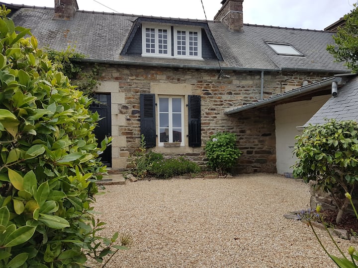 Gîte Les Poneys De L'allégoat - Paimpol