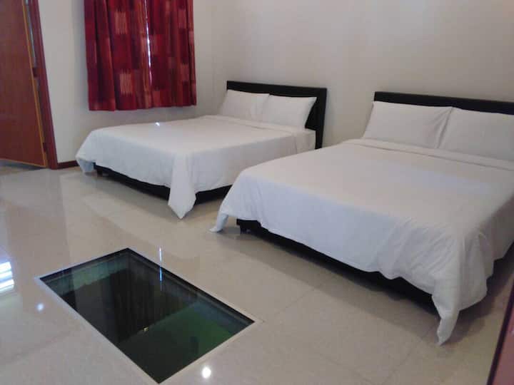 Water Chalet Sungai Lembing- Chalet 1 For 4 Pax - Sungai Lembing
