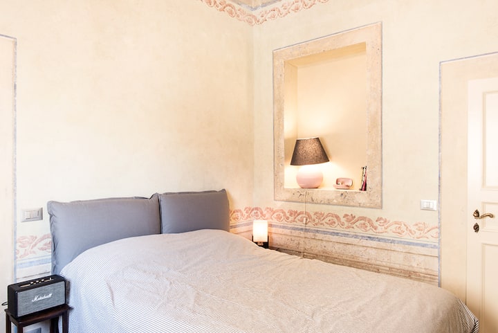 Lovely Apartment With Splendid Marble Bathroom - Florence