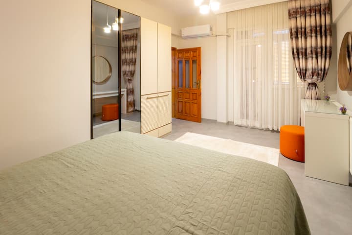 Antalya Merkezde Kombili, Konforlu Ve çOk Temiz - Antalya