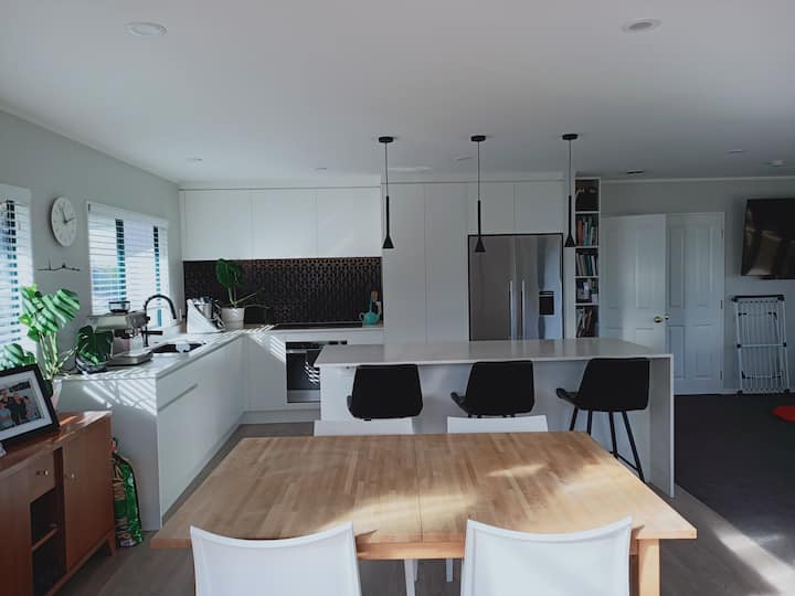 Beach House - Northland