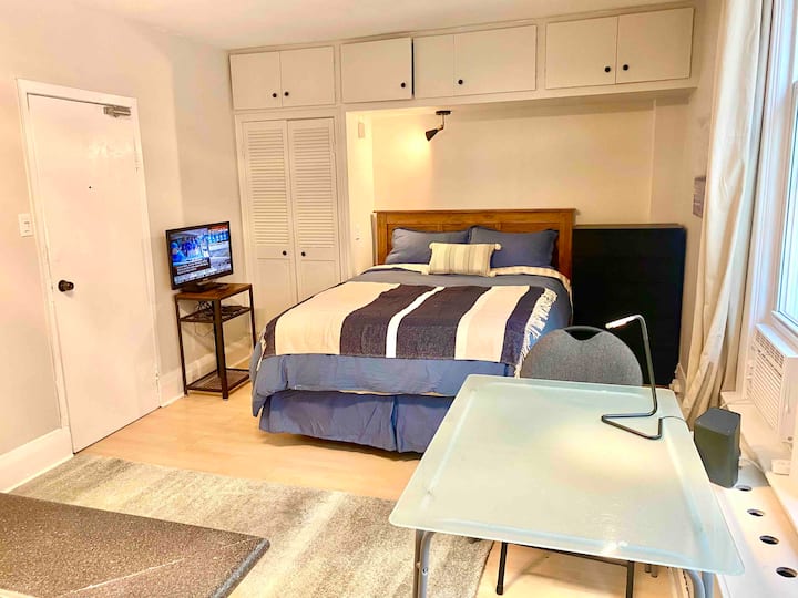 Beautiful Private Waterfront Apt - 多倫多