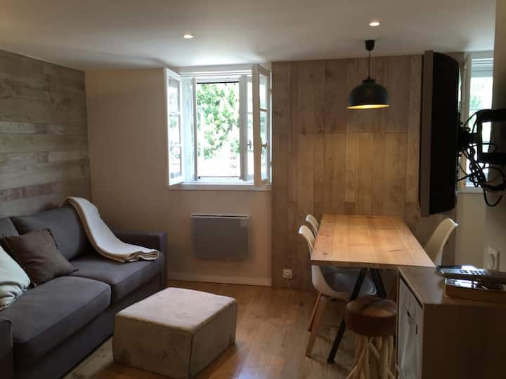 Studio 4 Personnes Refait A Neuf. - Auron