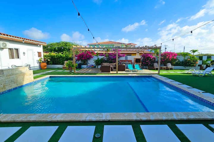Cozy 2-br Pool Apt In Palm Beach, Aruba Apt 4 - Aruba