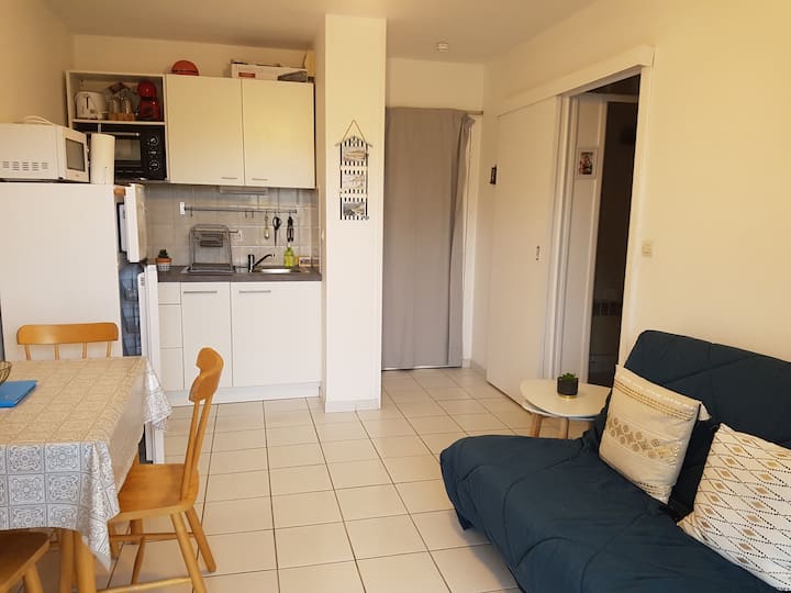 F2 Avec Balcon / Accès Direct Mer / 4 Personnes - Cabourg