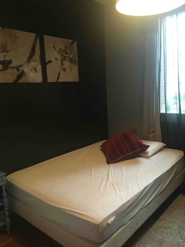 Pour Femme (Uniquement) - Grenoble