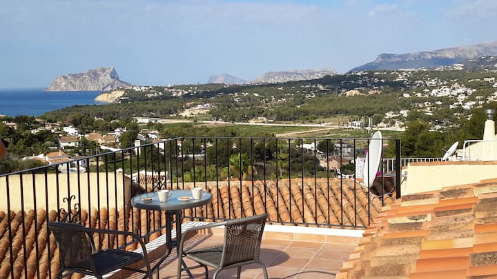 Modern House With Great Views - Moraira