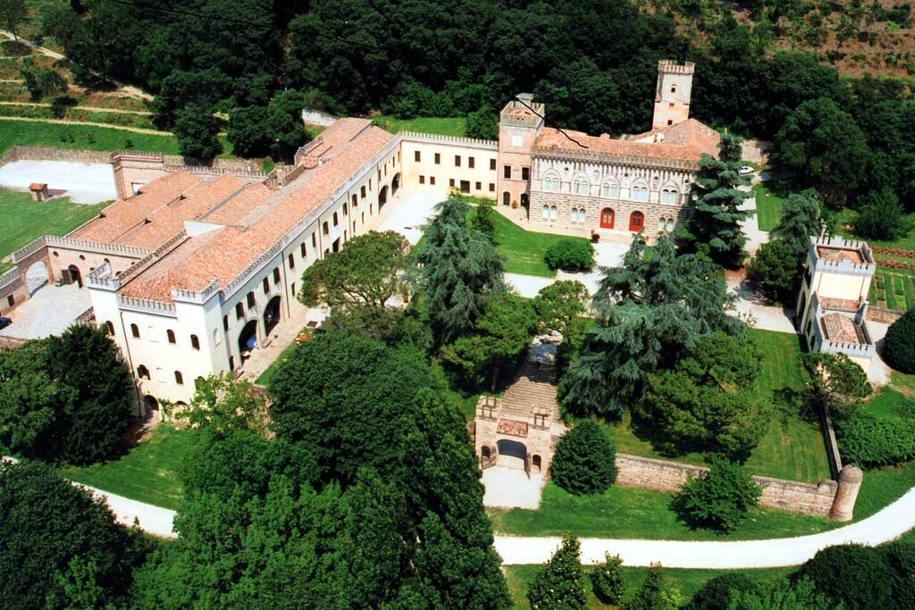 Dimora - Stunning ancient Castle with heated pool - Castles for Rent in ...