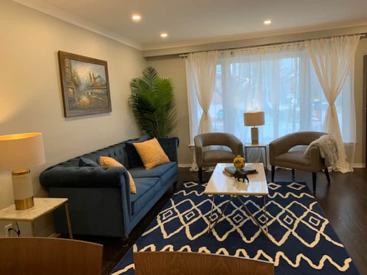 Main Floor- Not Basement - Toronto