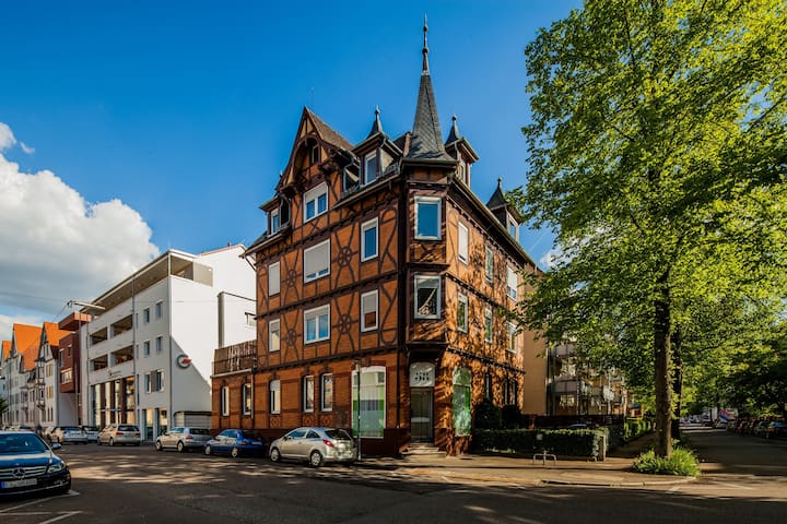 Modernes Apartment /3 Sz/2 Bäder/bis 8 Pers/77qm - Esslingen