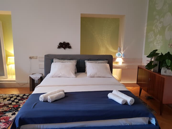 Apartments Full Of  Love ❤️ And Sun ☀️ - Tbilissi