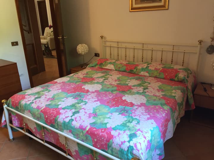 Pink Room Between Sea And Vineyard - Portoferraio