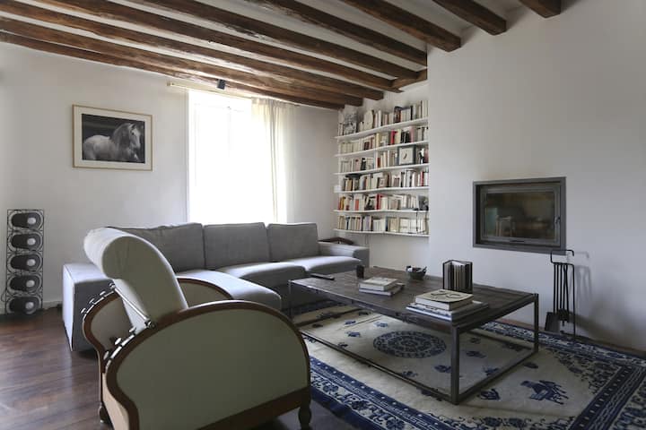 Chambre Calme Dans Maison De Village - Dourdan