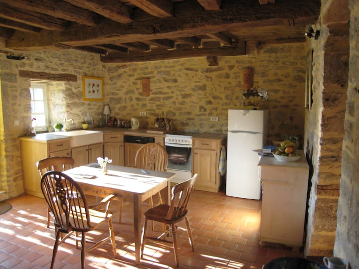 Le Cottage, Sleeps 6 In Lovely French Village - Arnay-le-Duc