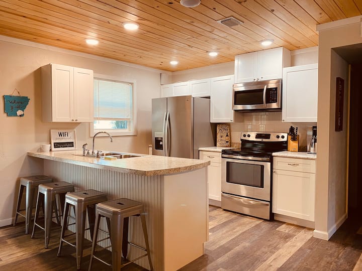 Ride2 Wpg Trails,garage, Mnt Cabin, Wifi Paved Firepit, Circle Dr Parking, King - Mena, AR