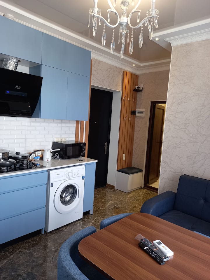 Apartment Near The Beach - Batumi