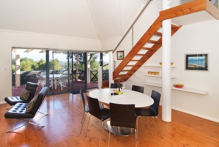The Outrigger - Spacious Holiday Home With Style! - Prevelly