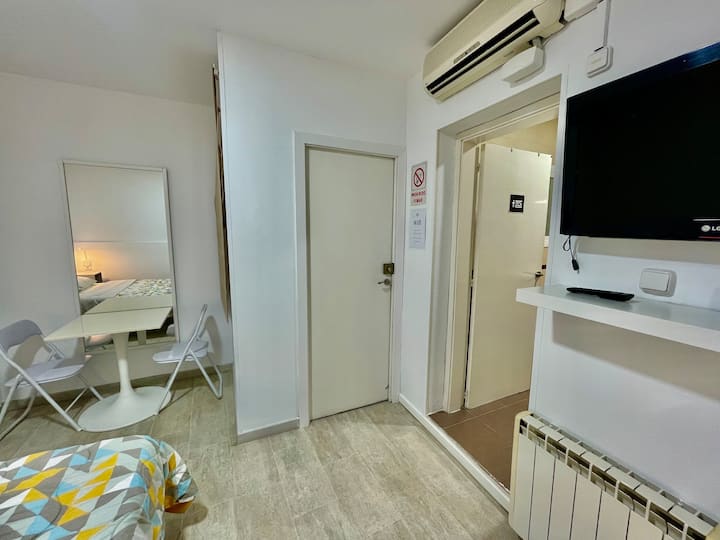 Habitación Barcelona
Con Baño Privado - Gavà