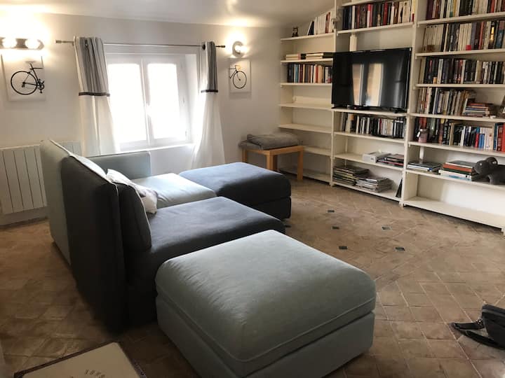 Maison De Village En Plein Cœur De Malaucène - Bédoin