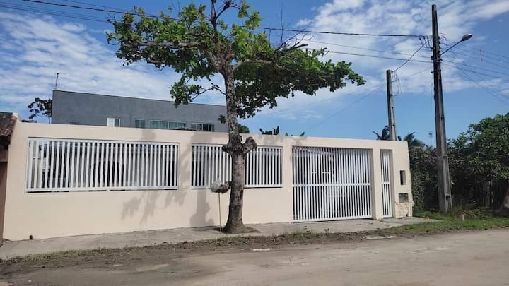 Próxima Das 3 Pedras, Com Ar, 3 Quarto 2 Banheiro - Itapoá