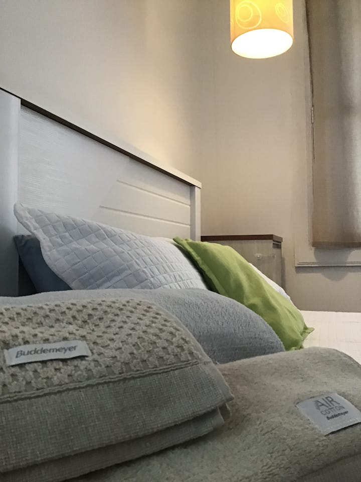 Ap Completo Próx. Arouche, 25 De Março, Bar Brahma - São Paulo