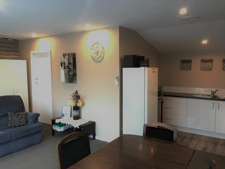 West Wing In Burnside - 5 Minutes From The Airport - Christchurch