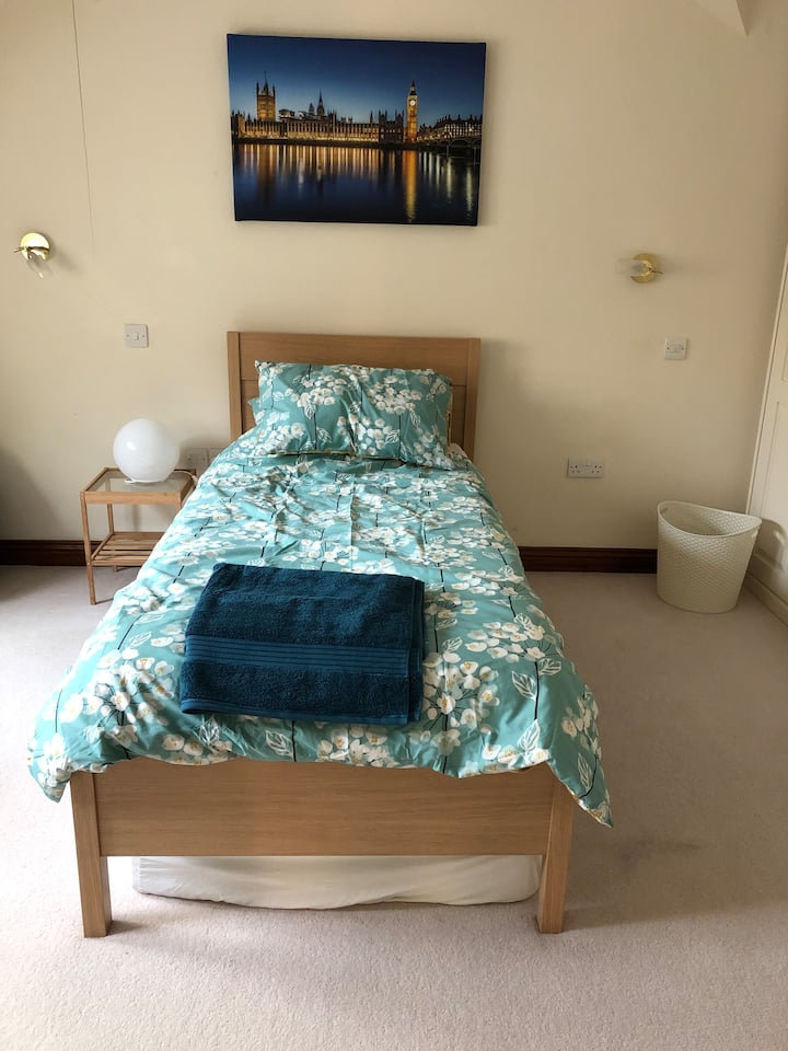 Welcoming 2bed B&b Looking Out On Open Countryside - Campton