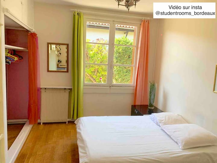 Girls Only ! Pour ÉTudiante Ou Stagiaire - Tram A - Mérignac