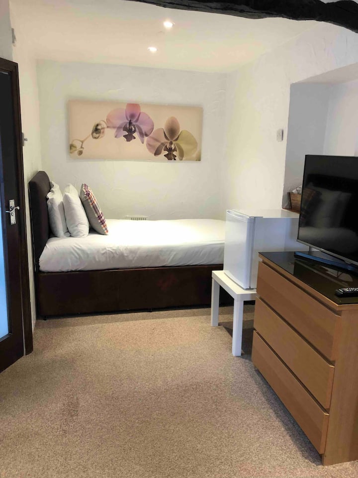 Room 2 @ Ramblers Rest - Castleton