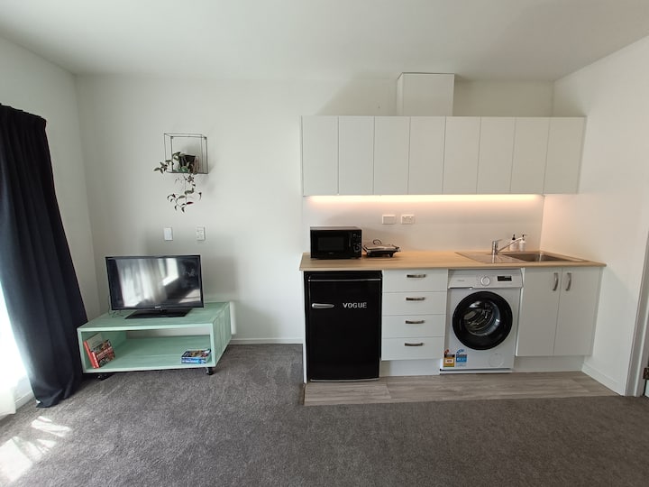 New Studio 1 Bed/ 1 Bath/ Kit/living - ニュージーランド クライストチャーチ