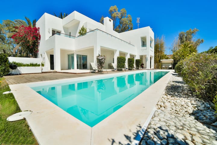 Modern Villa With Private Pool 150 M Elviria Beach - Marbella