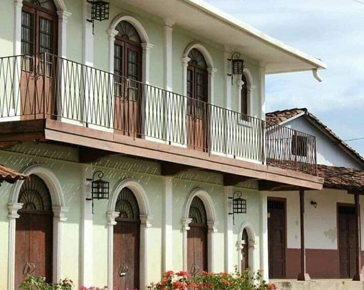 Colonial House In Parita - Panama
