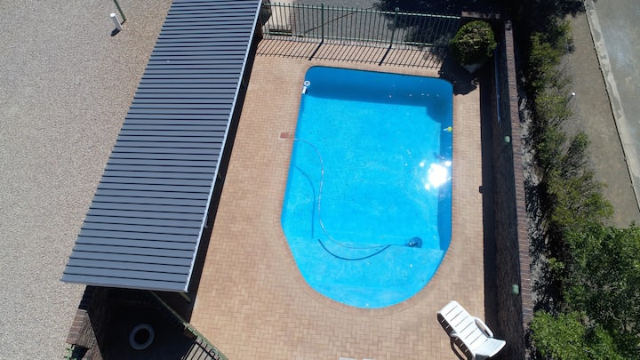 Sunset Chalets Colesberg, Clean & Affordable. - Colesberg