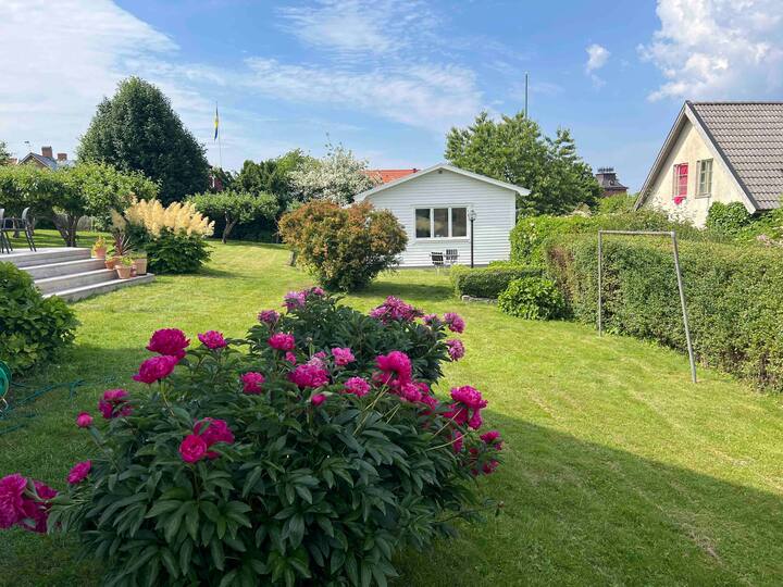 Sommaridyll Mitt I Gamla Båstad - Båstad