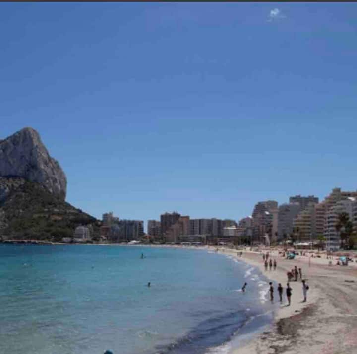 Playa De La Fosa , Primera Linia - Calpe