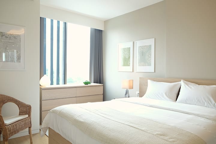 Chic 2 Br Apt Heart Of Sukhumvit 39 - Bangkok
