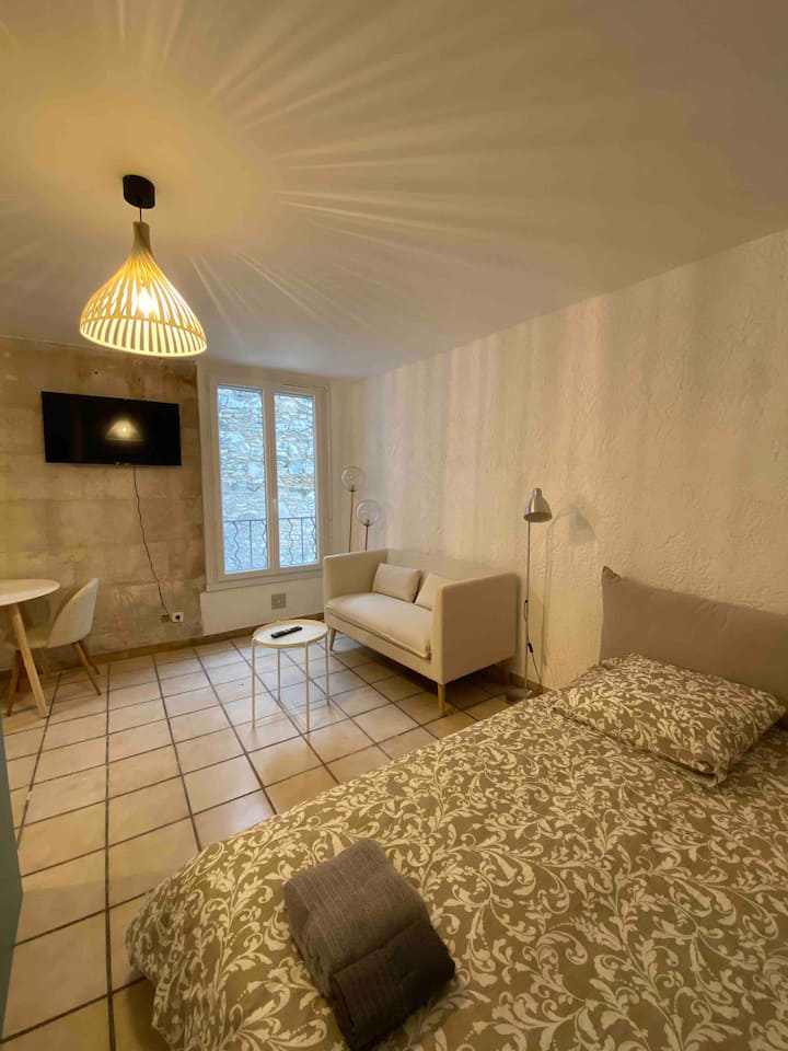 Studio Climatisé - Nîmes