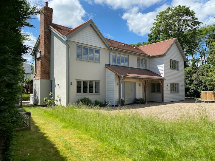 Large House In Picturesque Riverside Village - Henley-on-Thames