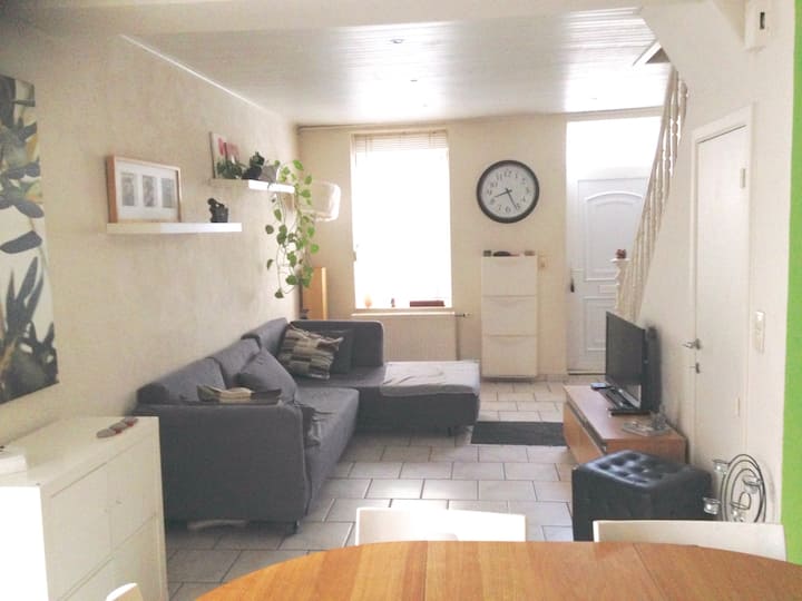 Maison Meublée Pour 2/3 éTudiants - Liège